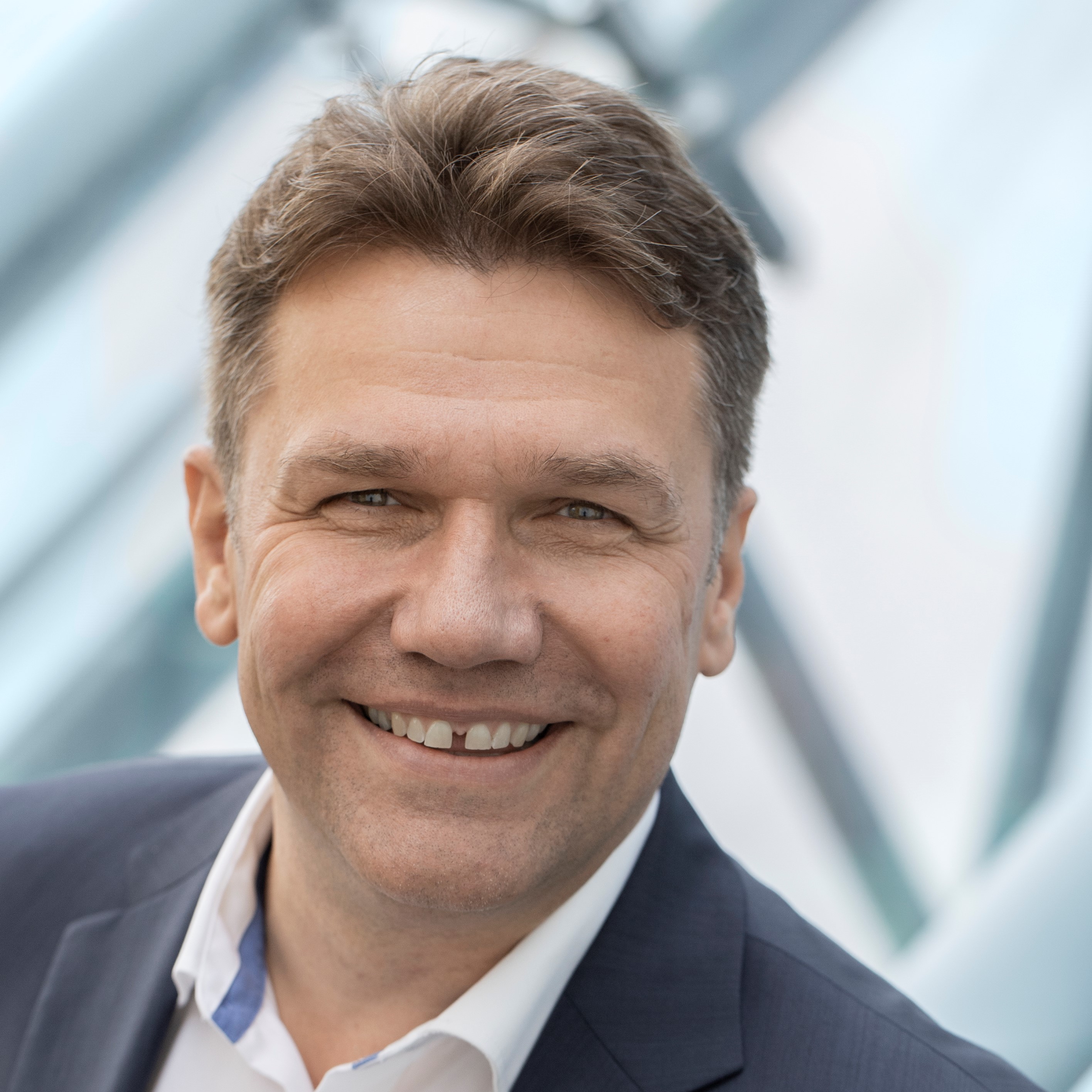 Executive Board | IAKS Worldwide